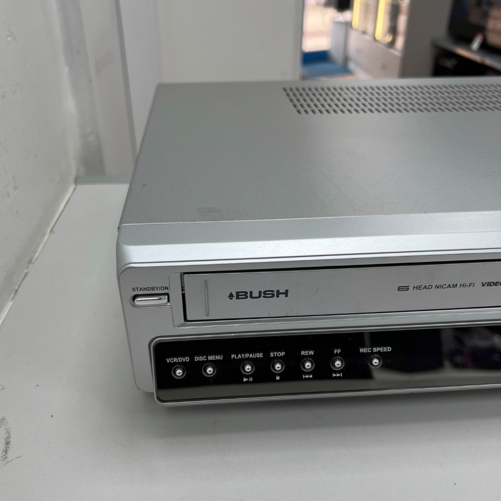 Pre-owned BUSH DVRHS02 DVD VHS VCR Combi Recorder Transfer to - Own4Less